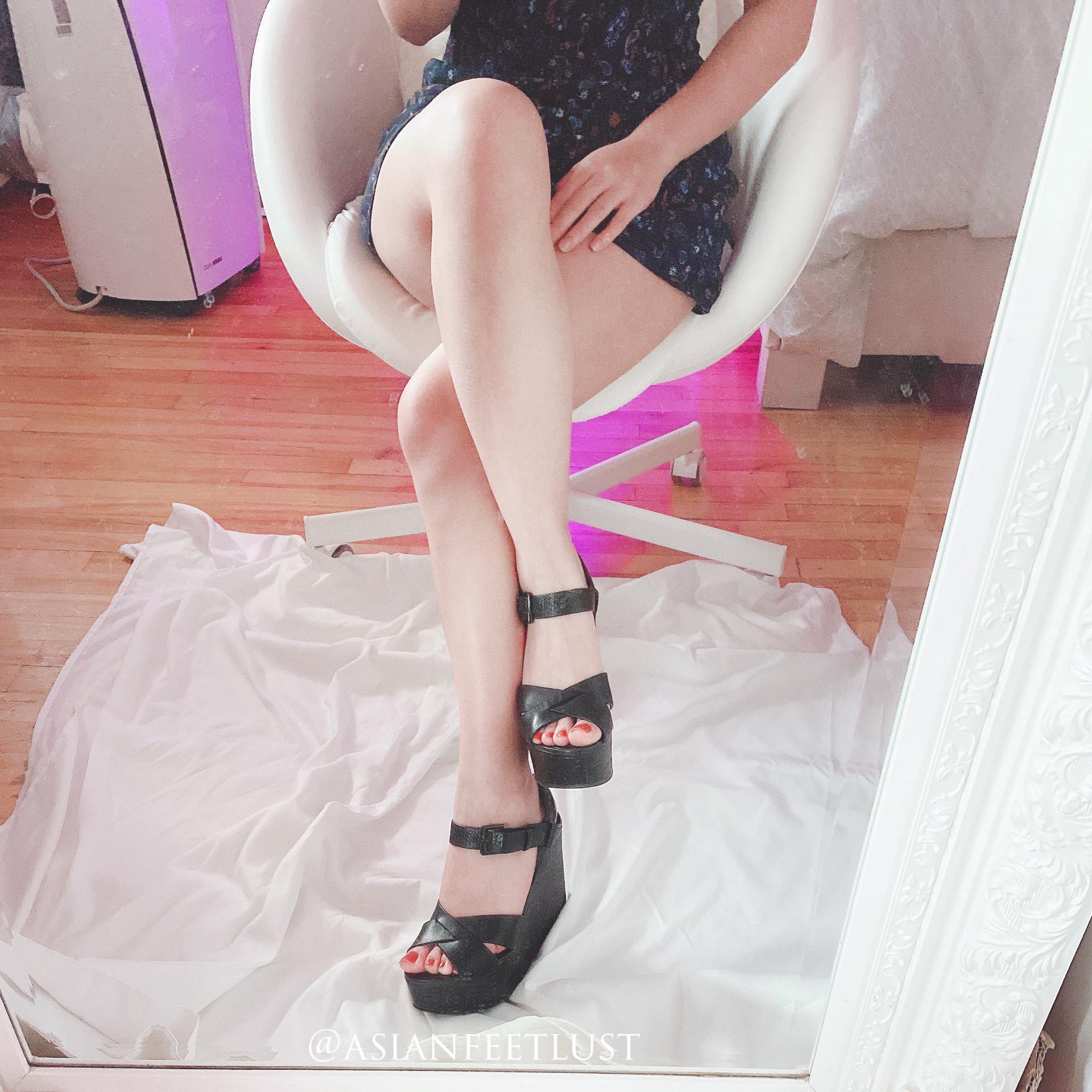 Quando, quando, quando~ 💋 | Scrolller