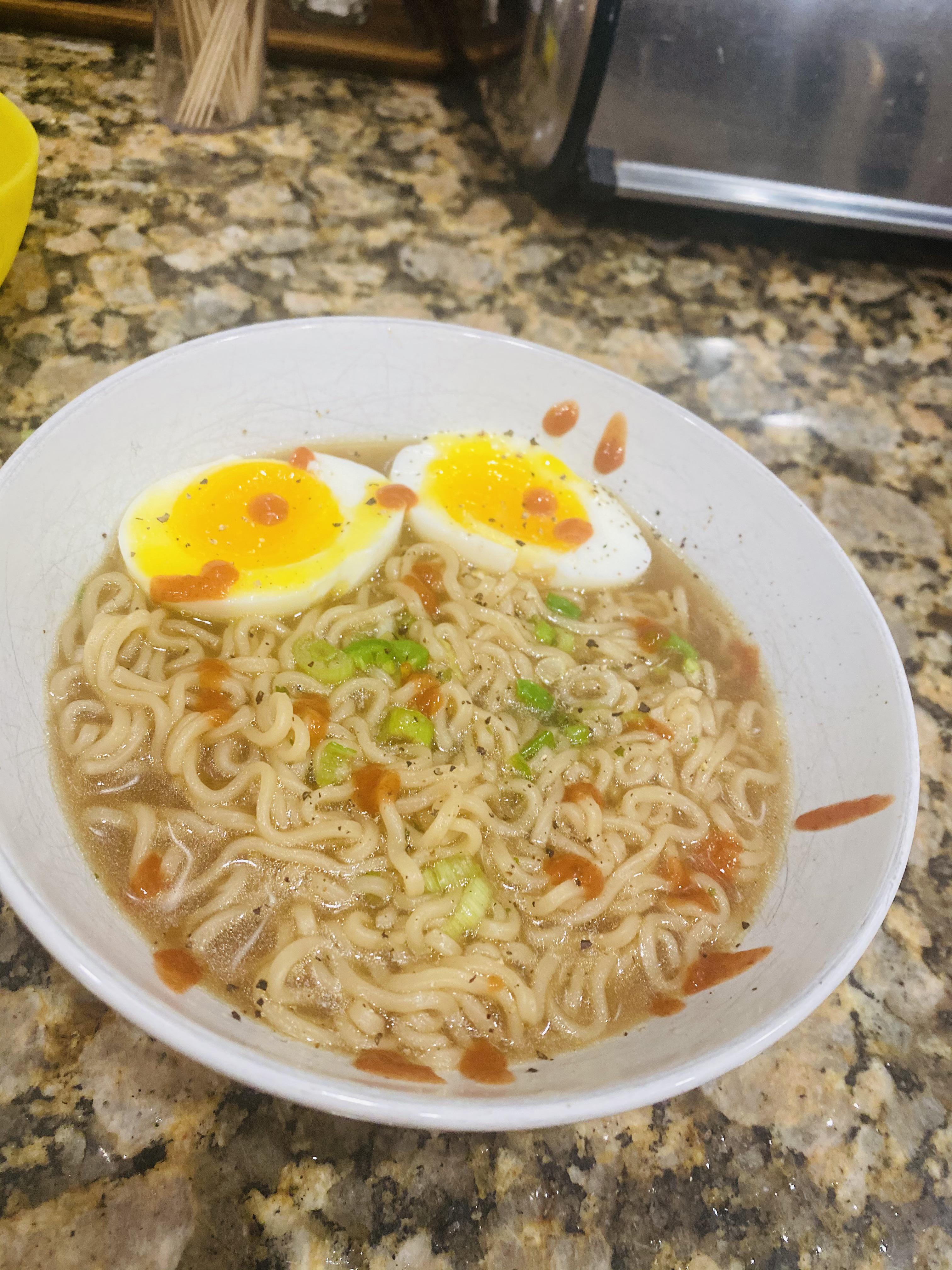 Quick late night munchies. Ramen | Scrolller