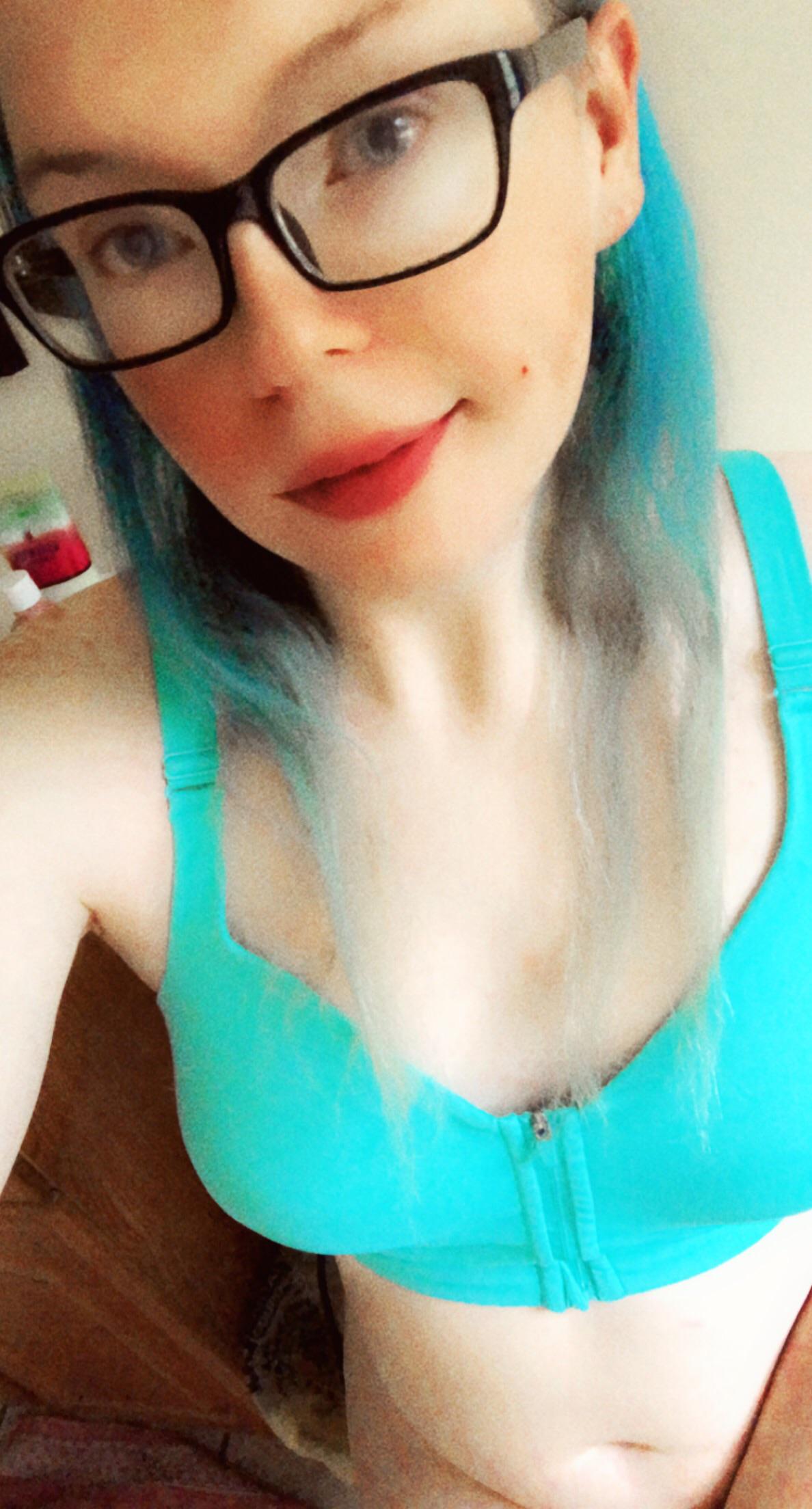 Quick tease on what I look like lol | Scrolller