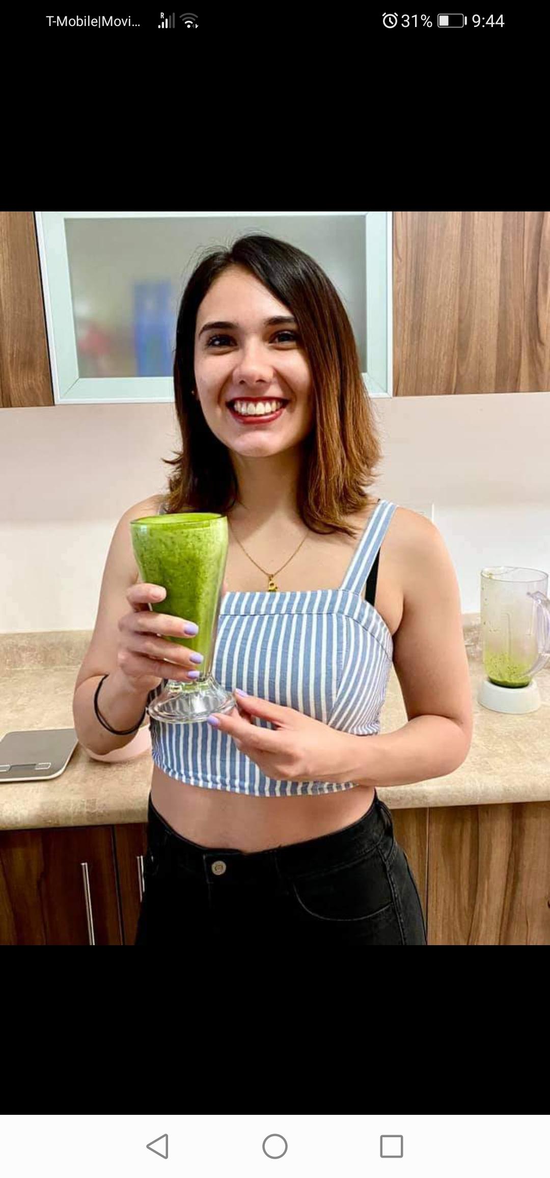 Quien tiene el set de Caro Trueba? Lo estoy buscando | Scrolller