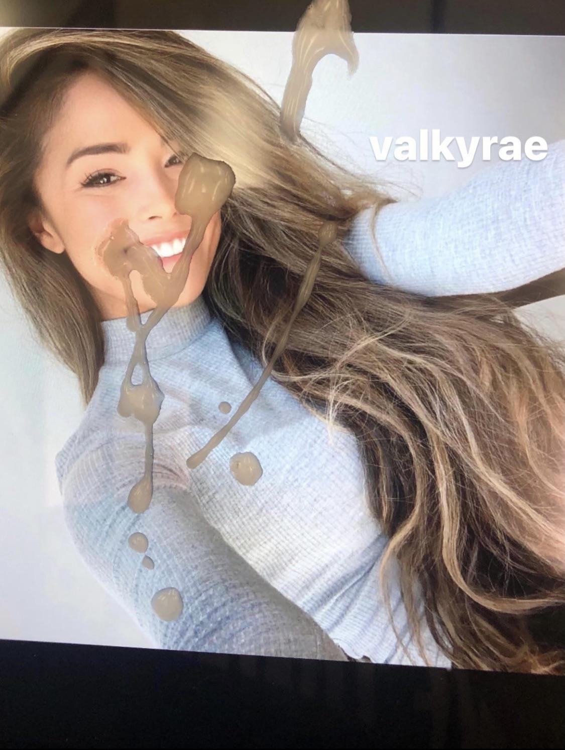 Rae 😍 | Scrolller