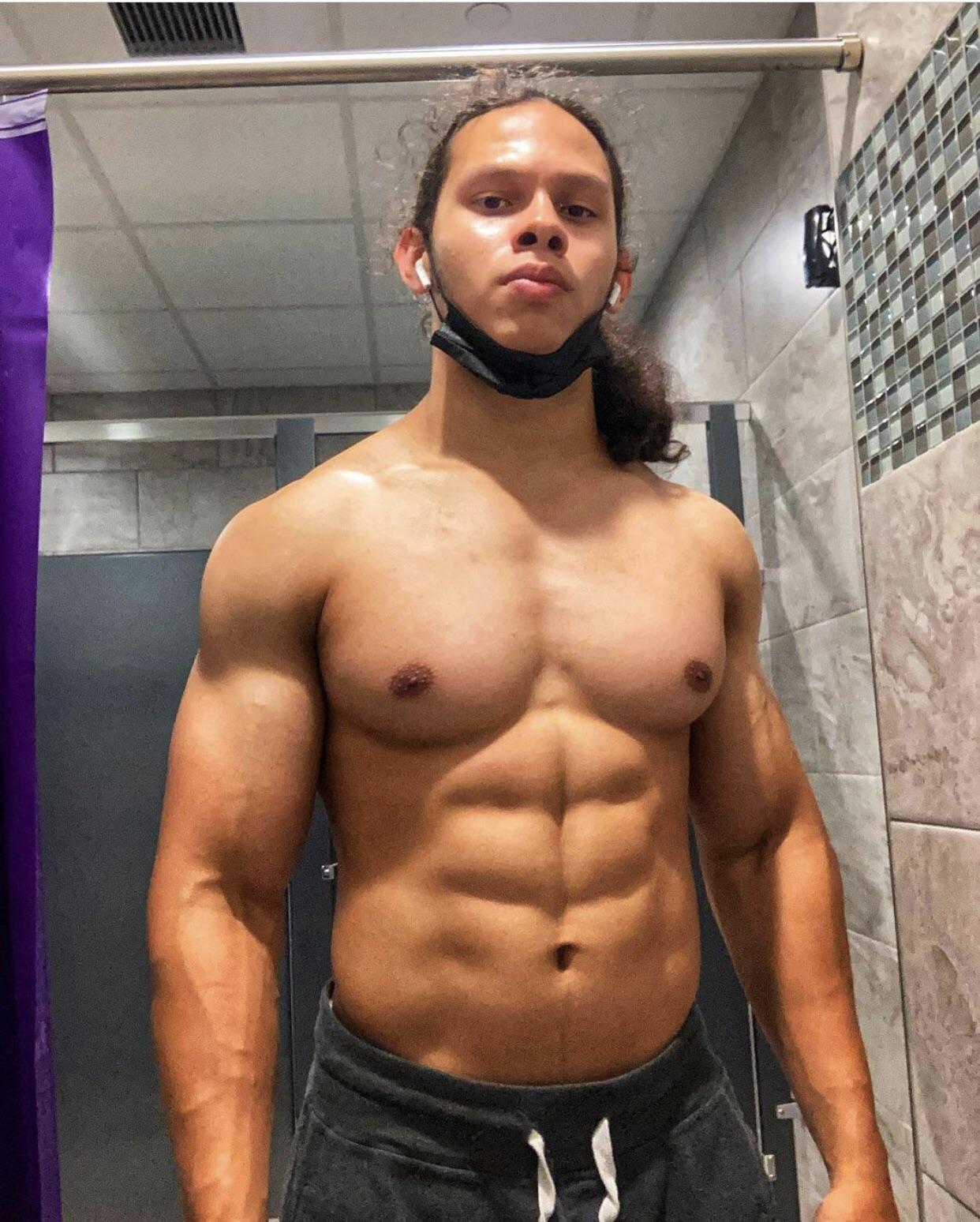 Randy Rivera | Scrolller