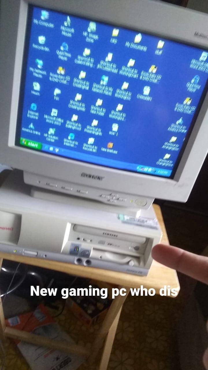 Rate my new gaming setup :DDD | Scrolller