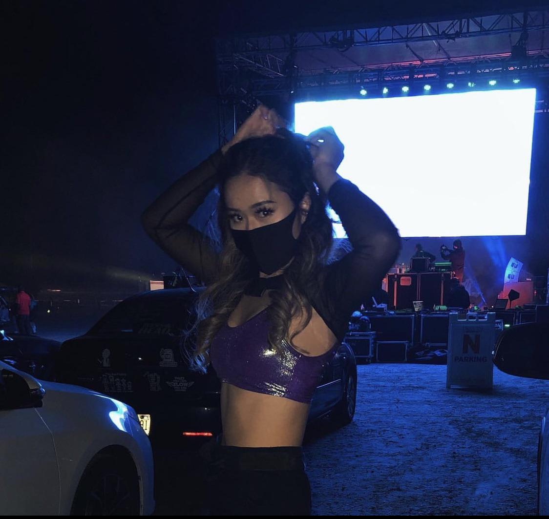 Rave girl. | Scrolller