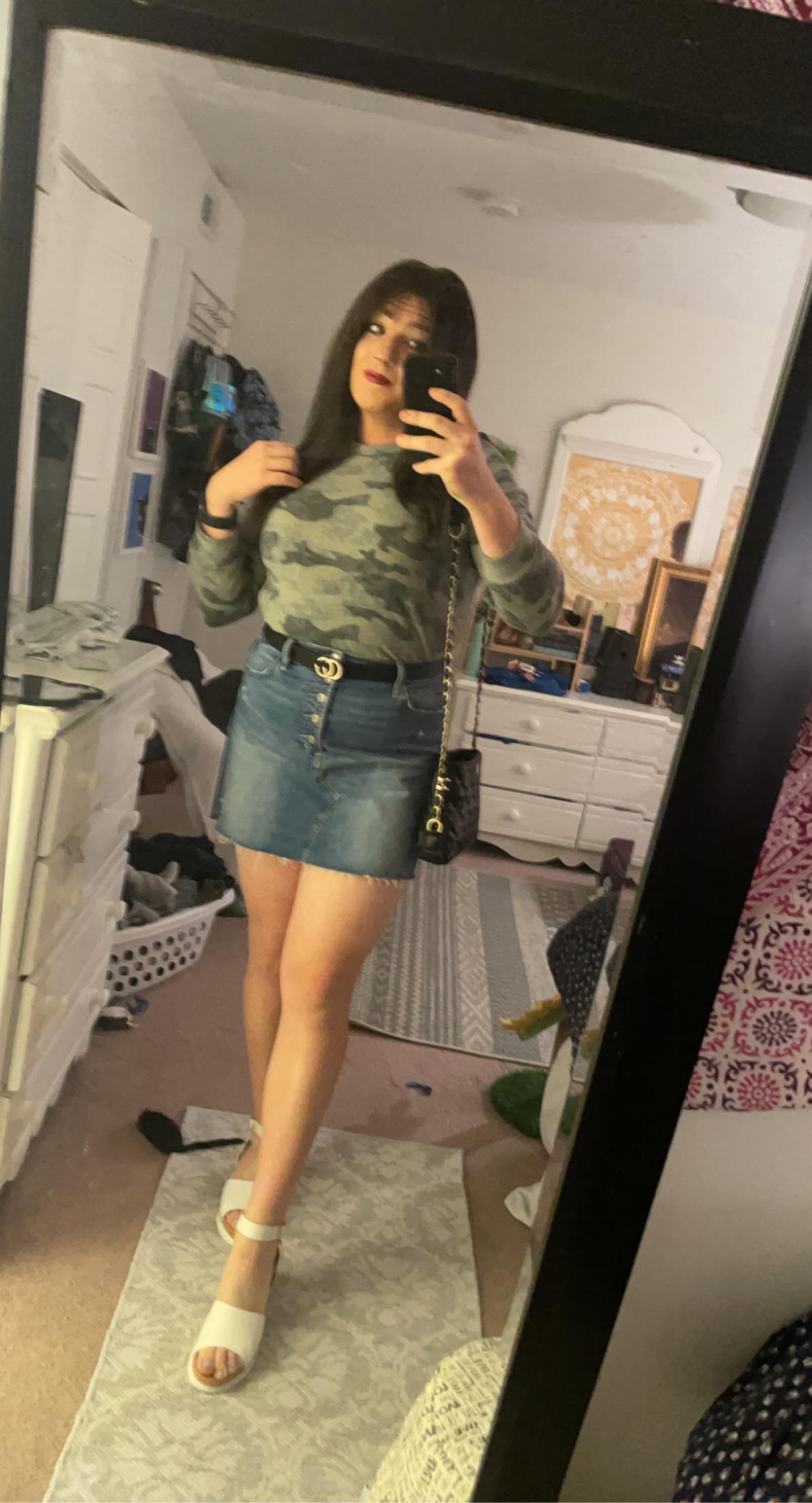 Ready for wine night with the girls! | Scrolller