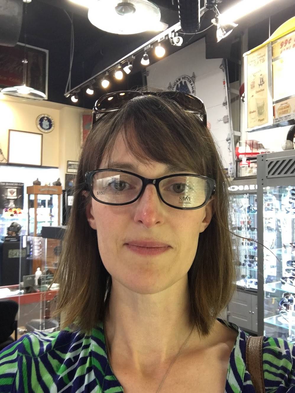 Ready to meet someone while out | Scrolller