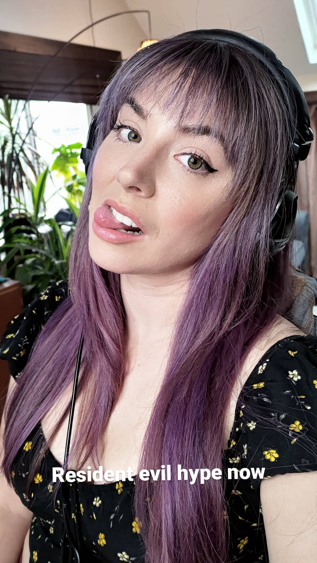 Ready to stream | Scrolller