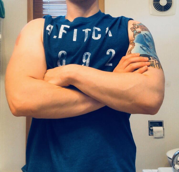 Really pleased with how my forearms are coming along. | Scrolller