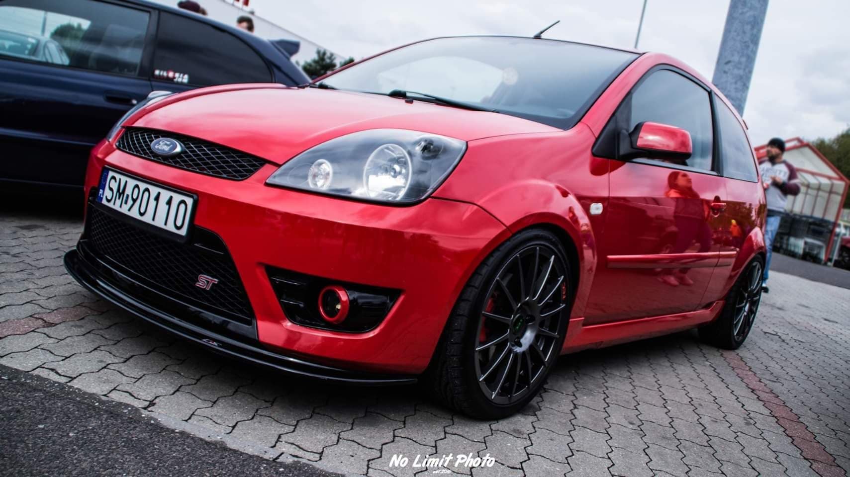 Red Fiesta ST150 | Scrolller