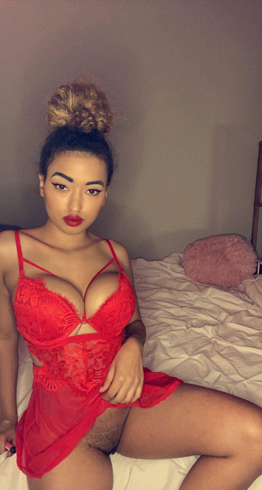 Red is my colour what’s yours? | Scrolller