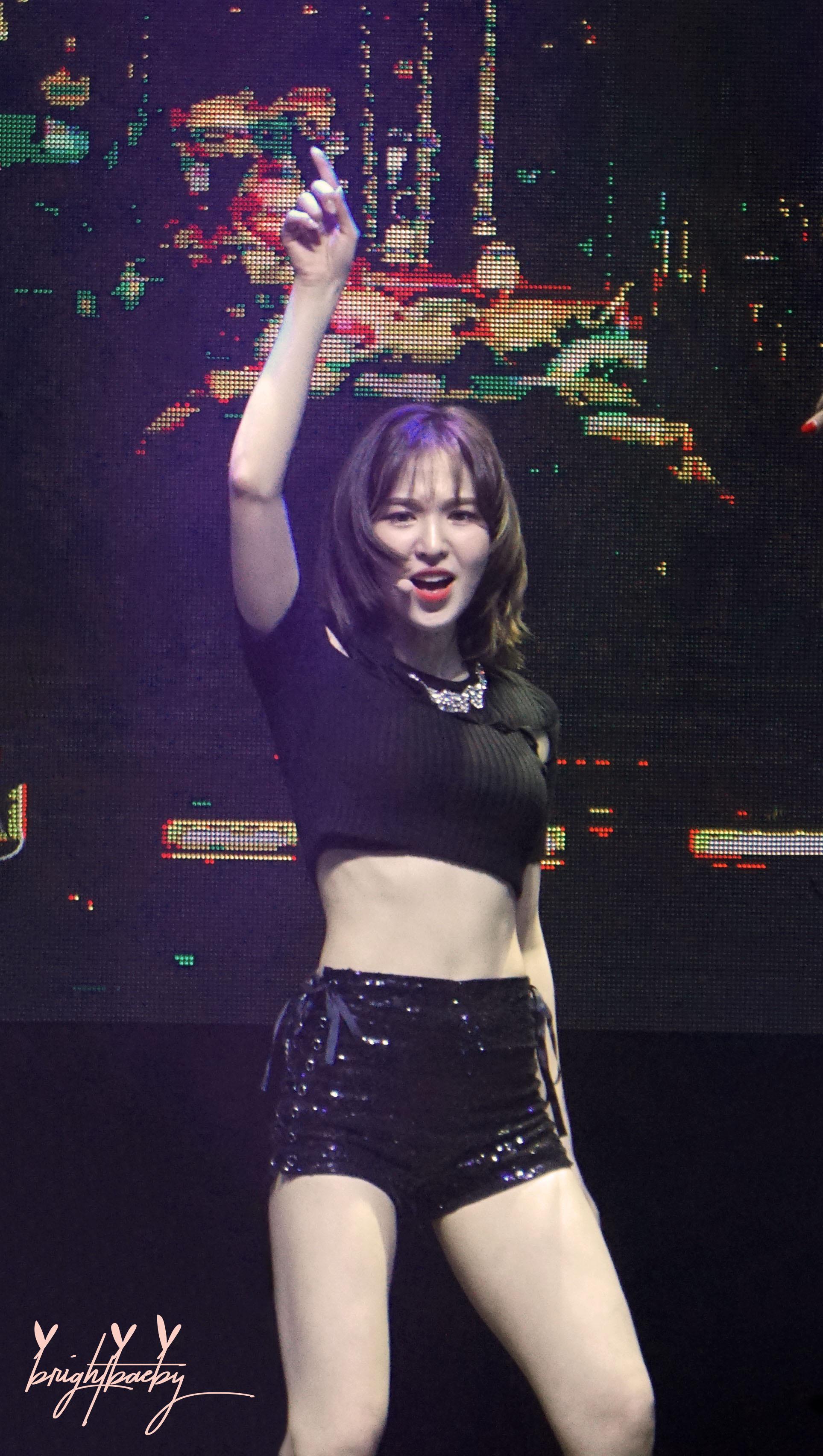 Red Velvet - Wendy | Scrolller