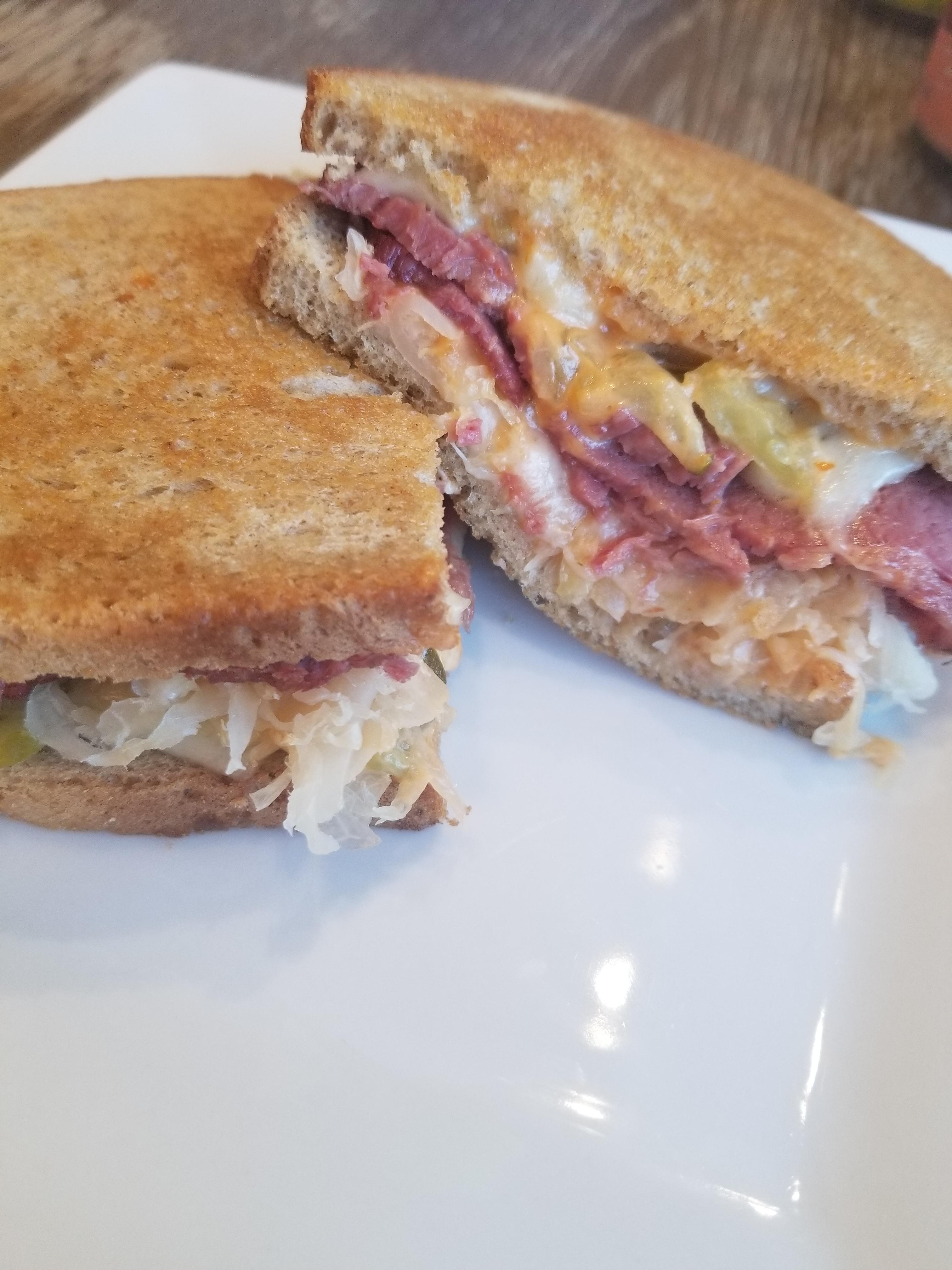 Reuben on Jewish rye | Scrolller
