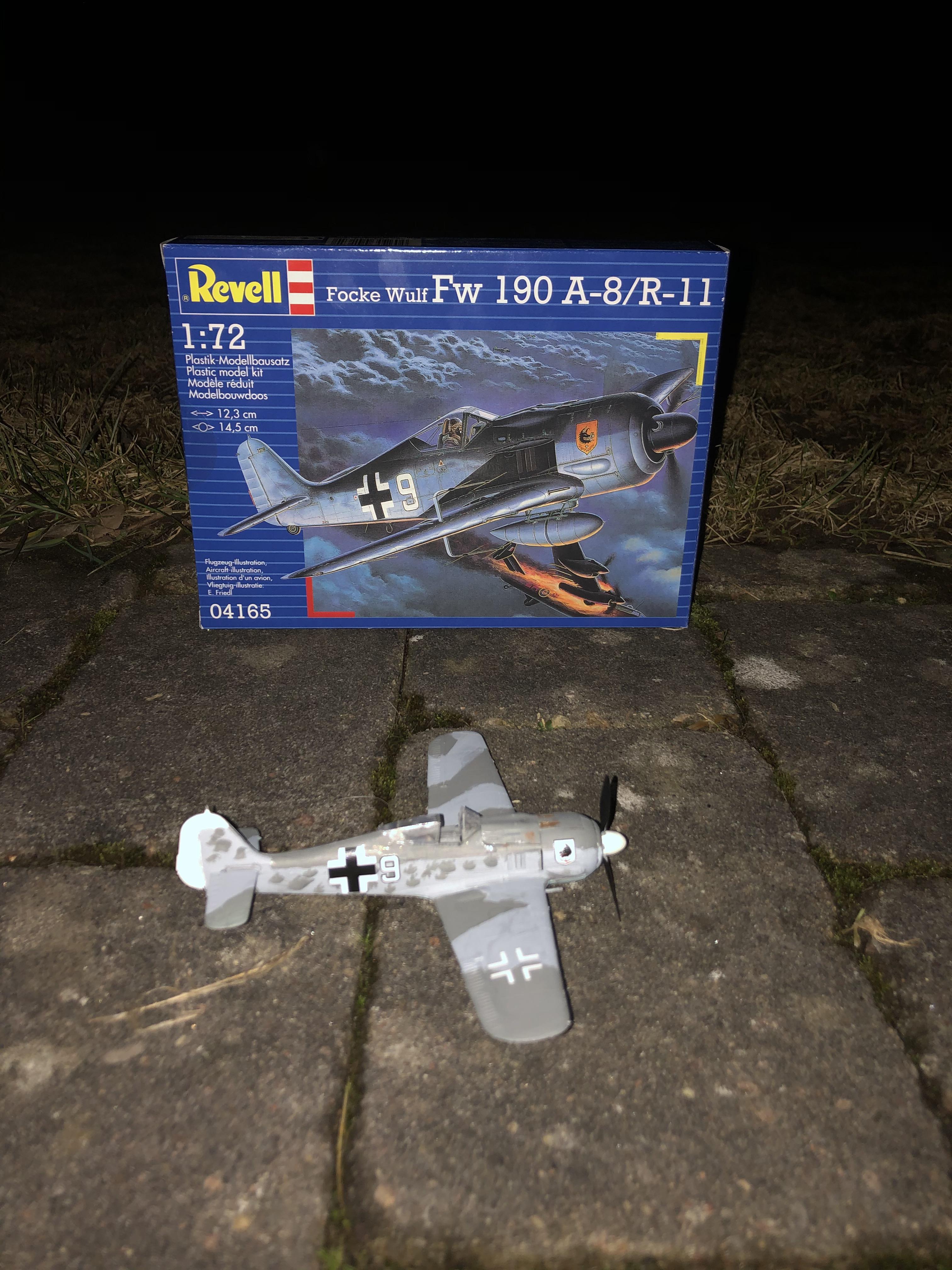 Revell 1/72 Fw190 my first model with camo! | Scrolller