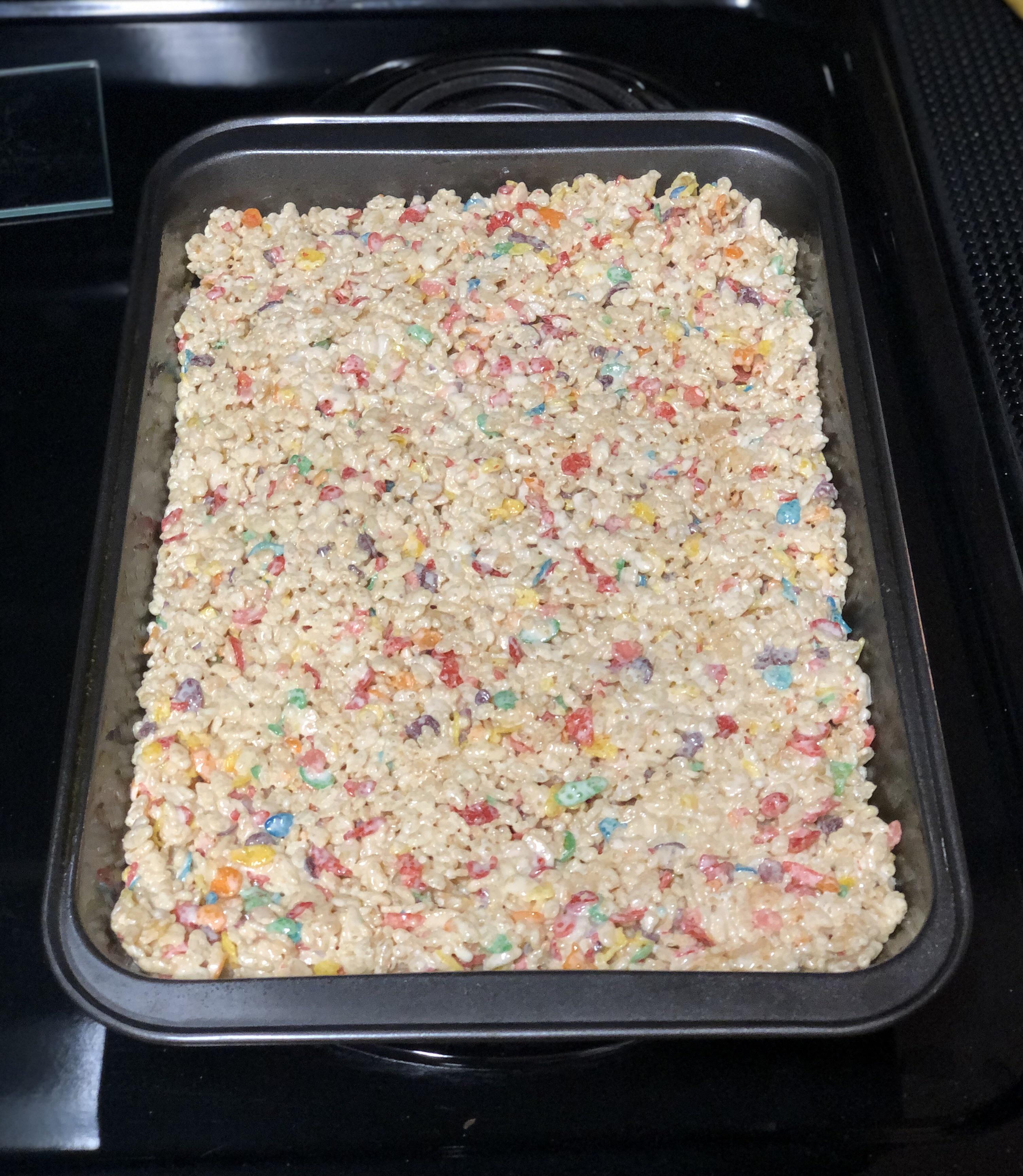 Rice Krispie/Fruity Pebble treats | Scrolller