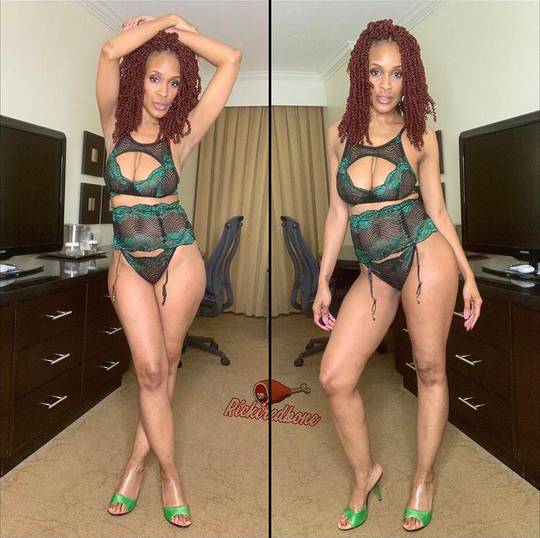 Ricki Redbonee | Scrolller