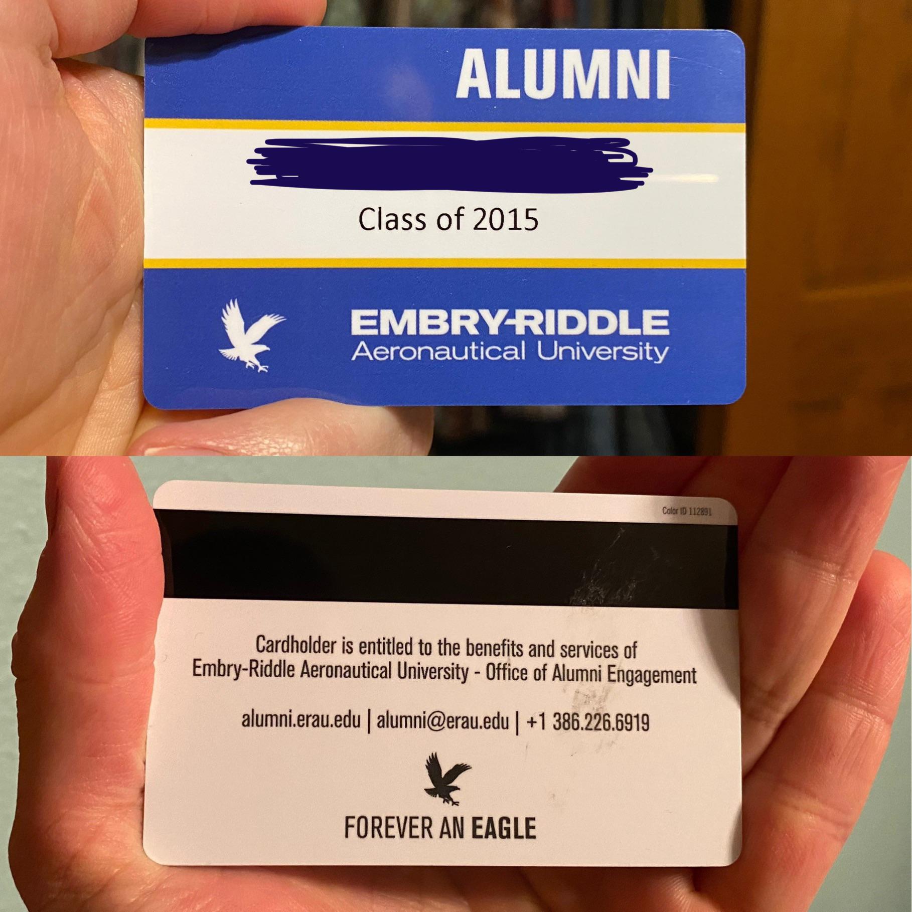 Riddle gives out alumni cards! | Scrolller