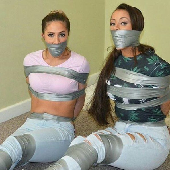 Rien de mieux que du gros scotch pour les faire taire... | Scrolller