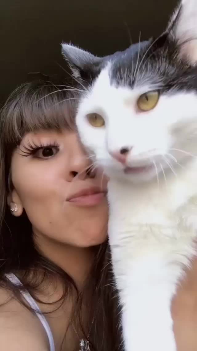 Right on the nose | Scrolller