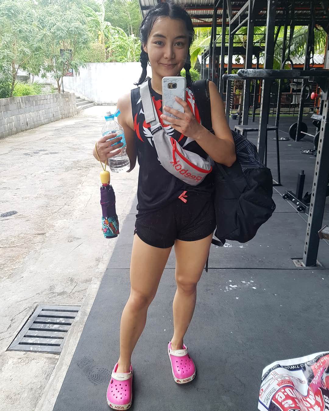 Rika Ishige | Scrolller