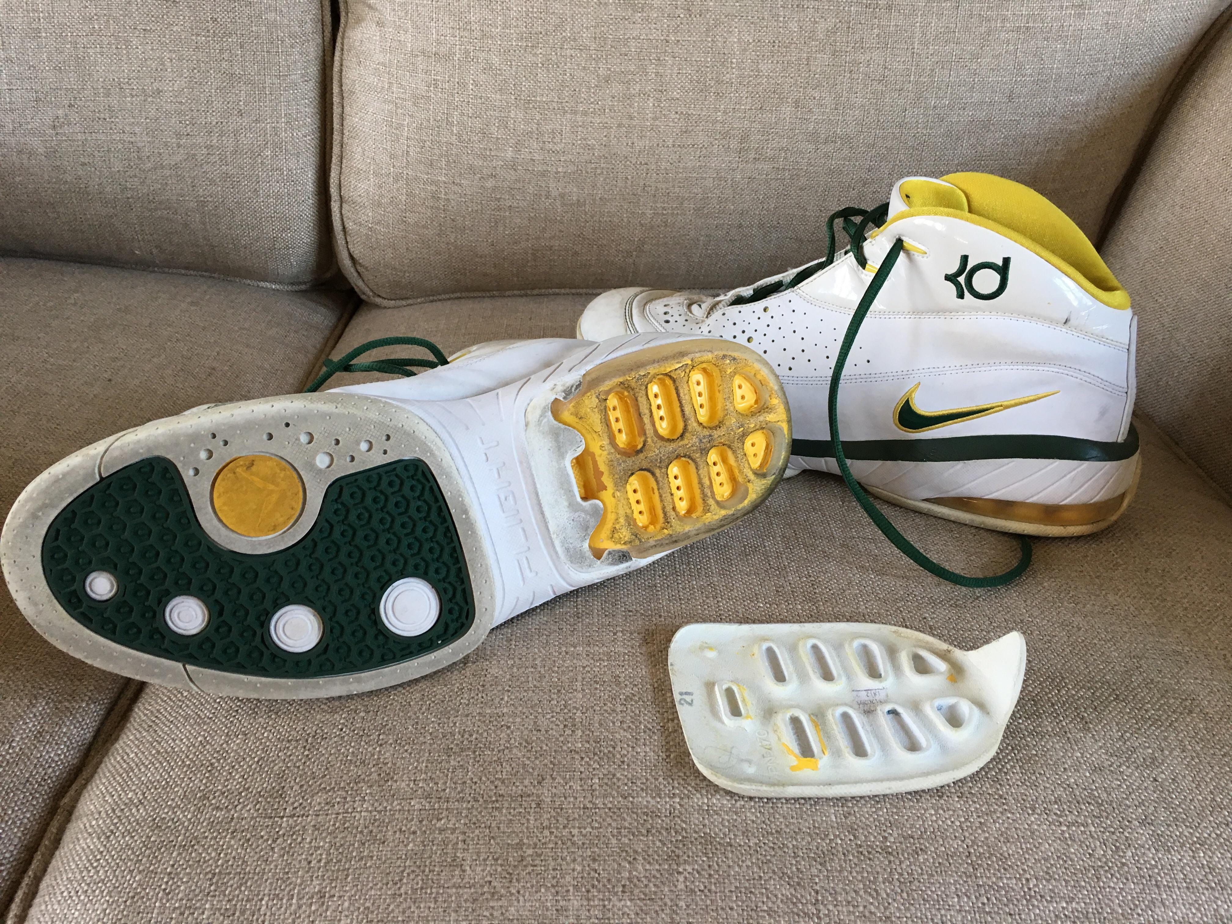 RIP my old KD’s | Scrolller