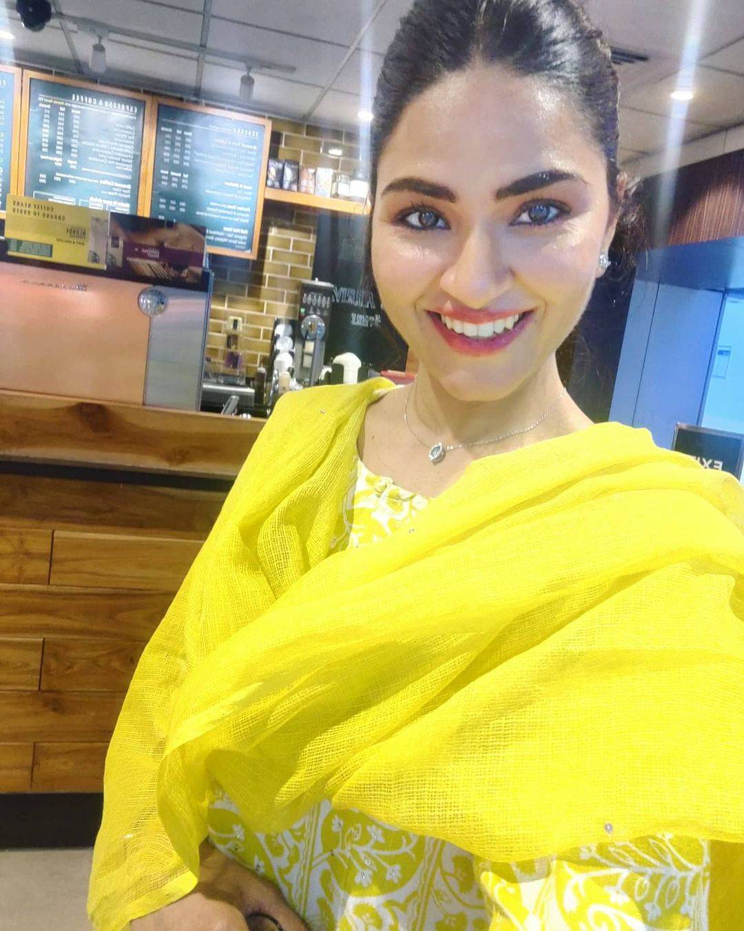 Ritu bhabhi | Scrolller