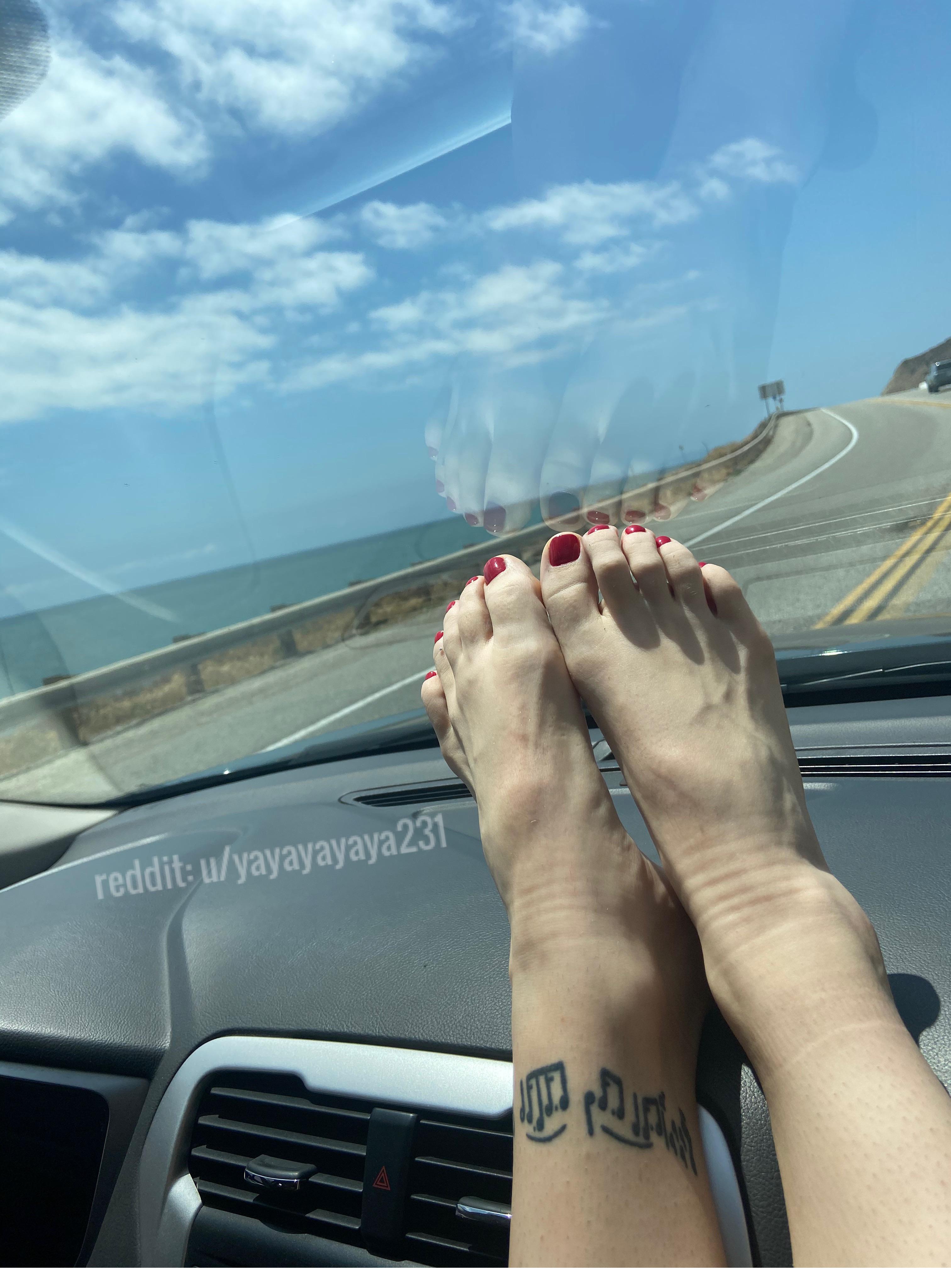 Road toes | Scrolller