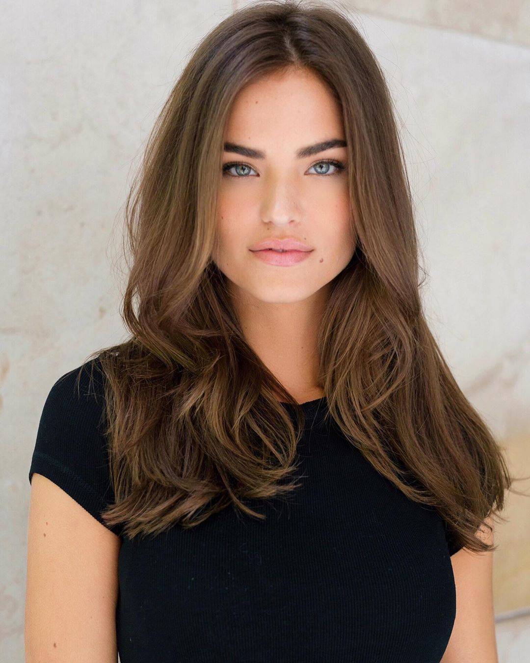 Robin Holzken | Scrolller