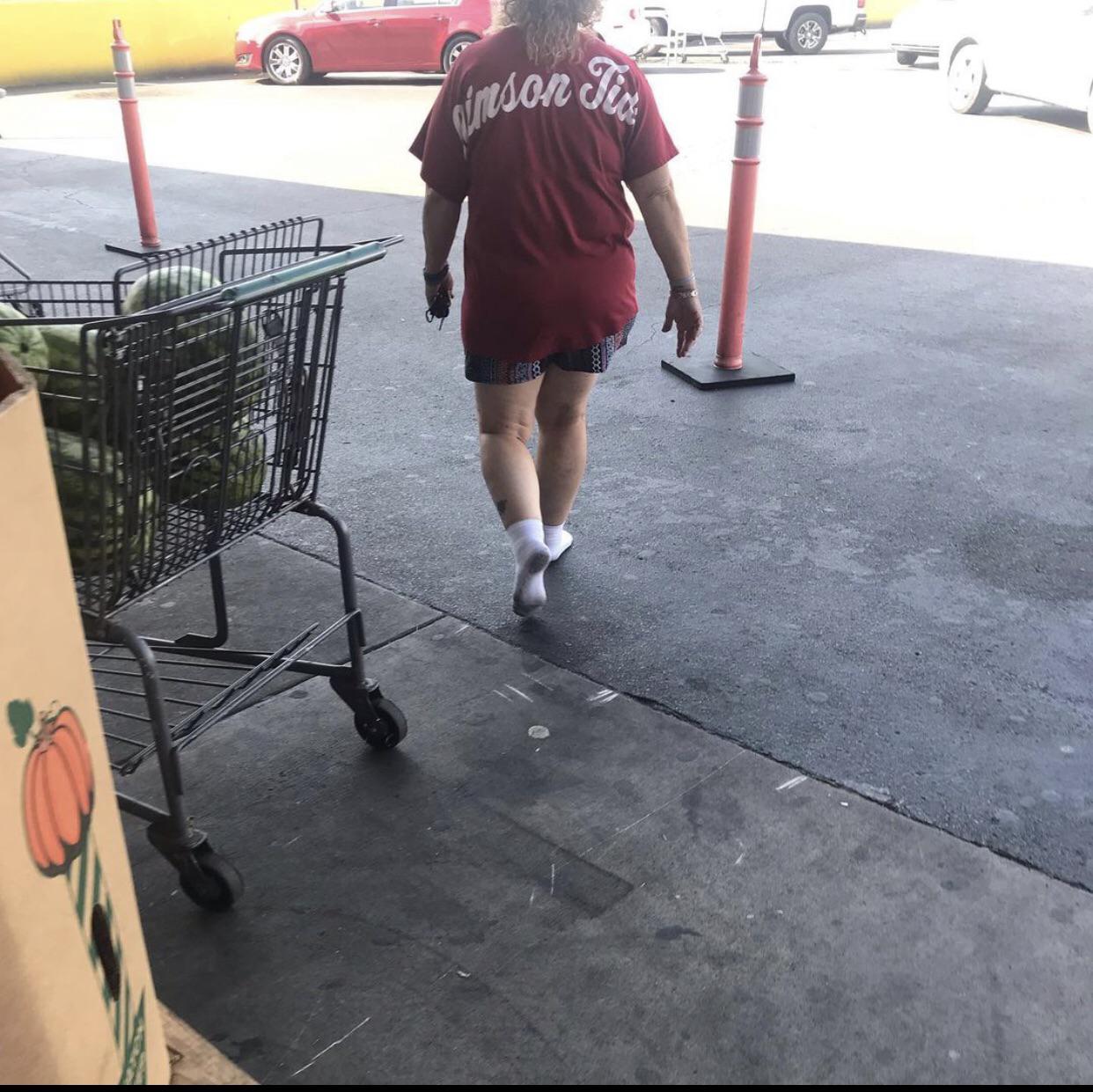 Roll Tide | Scrolller