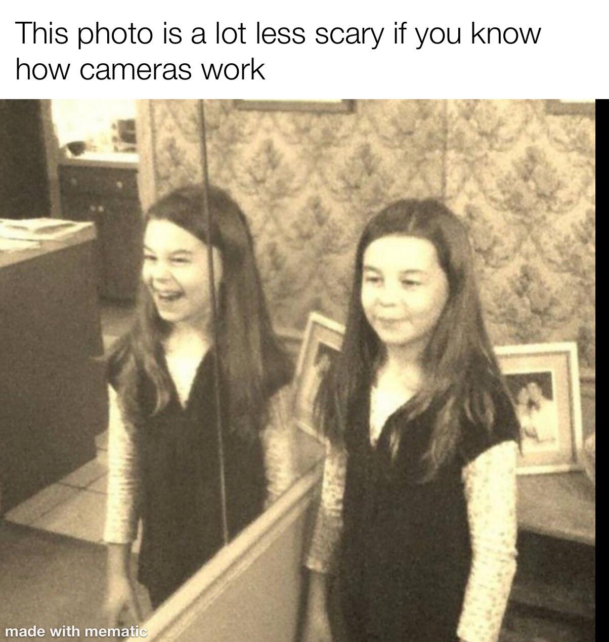 (Rolling shutter effect) | Scrolller