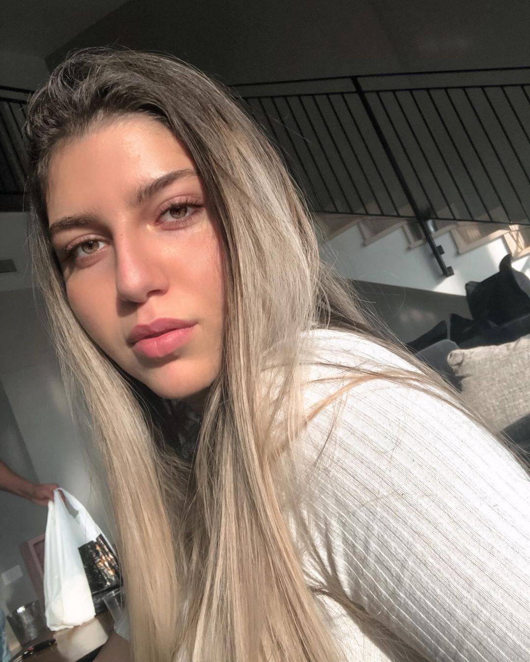 Romi Porat | Scrolller