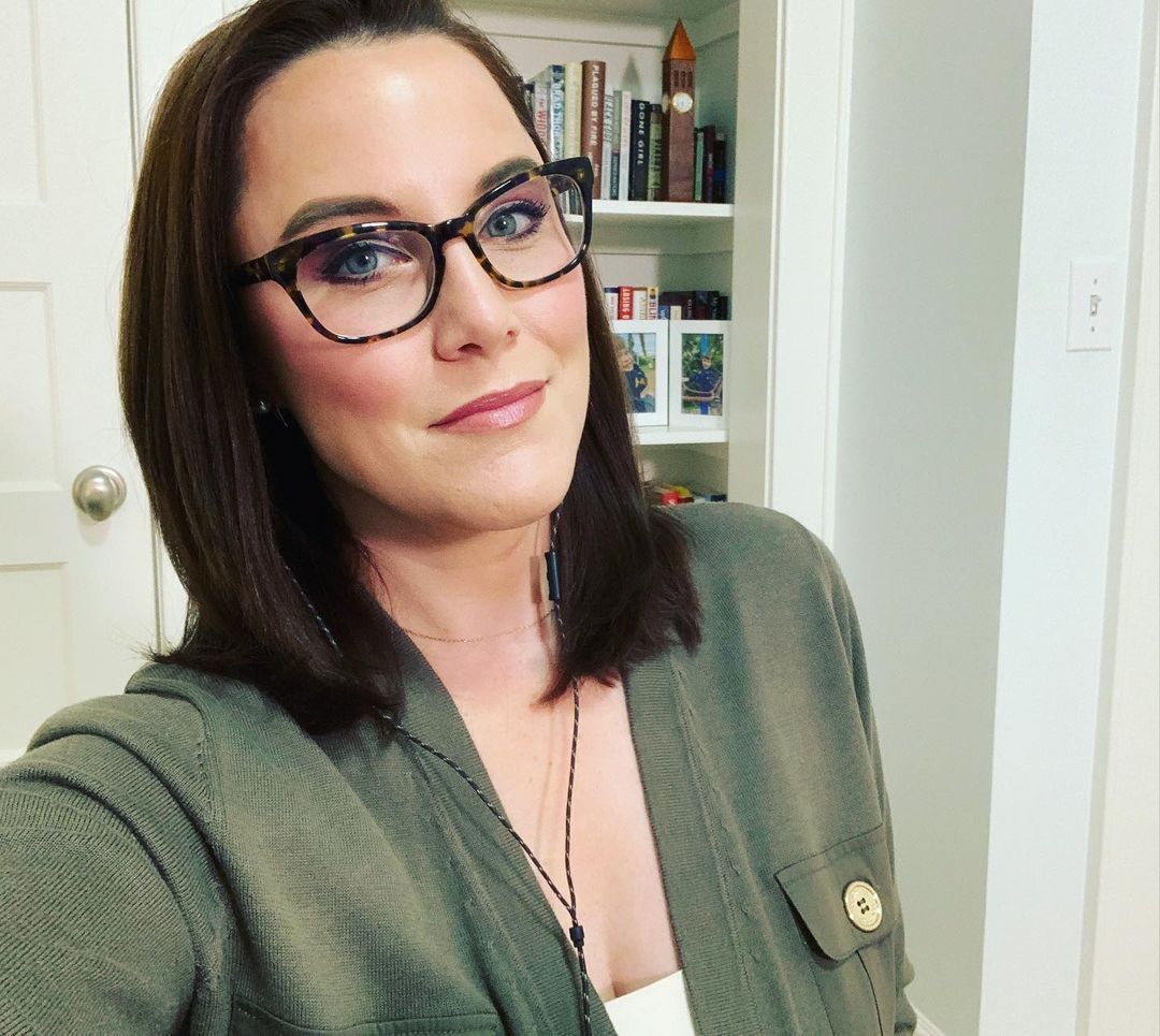 S.E. Cupp | Scrolller