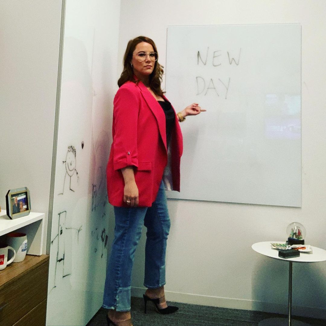 S.E. Cupp | Scrolller