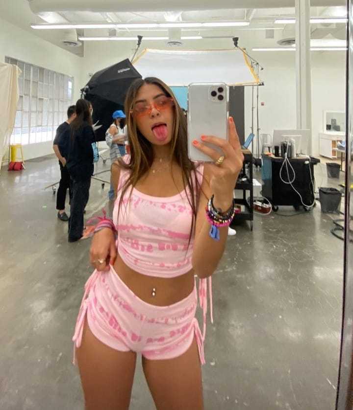 Sabina Hidalgo | Scrolller