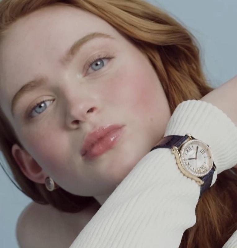 Sadie Sink needs her face covered | Scrolller