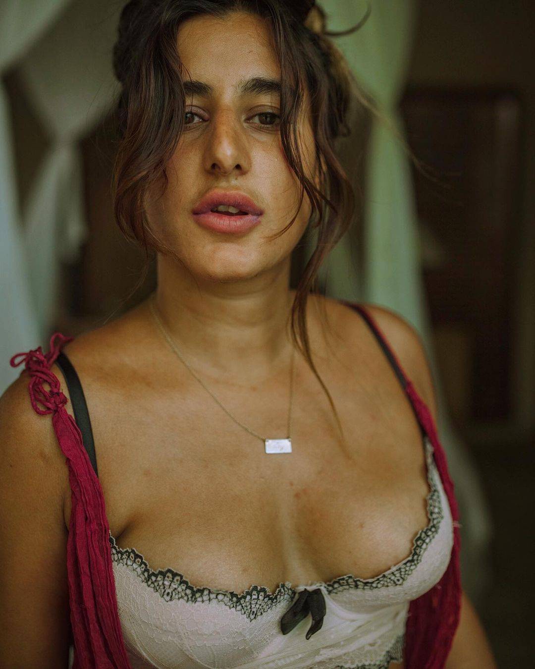 Saloni Chopra | Scrolller