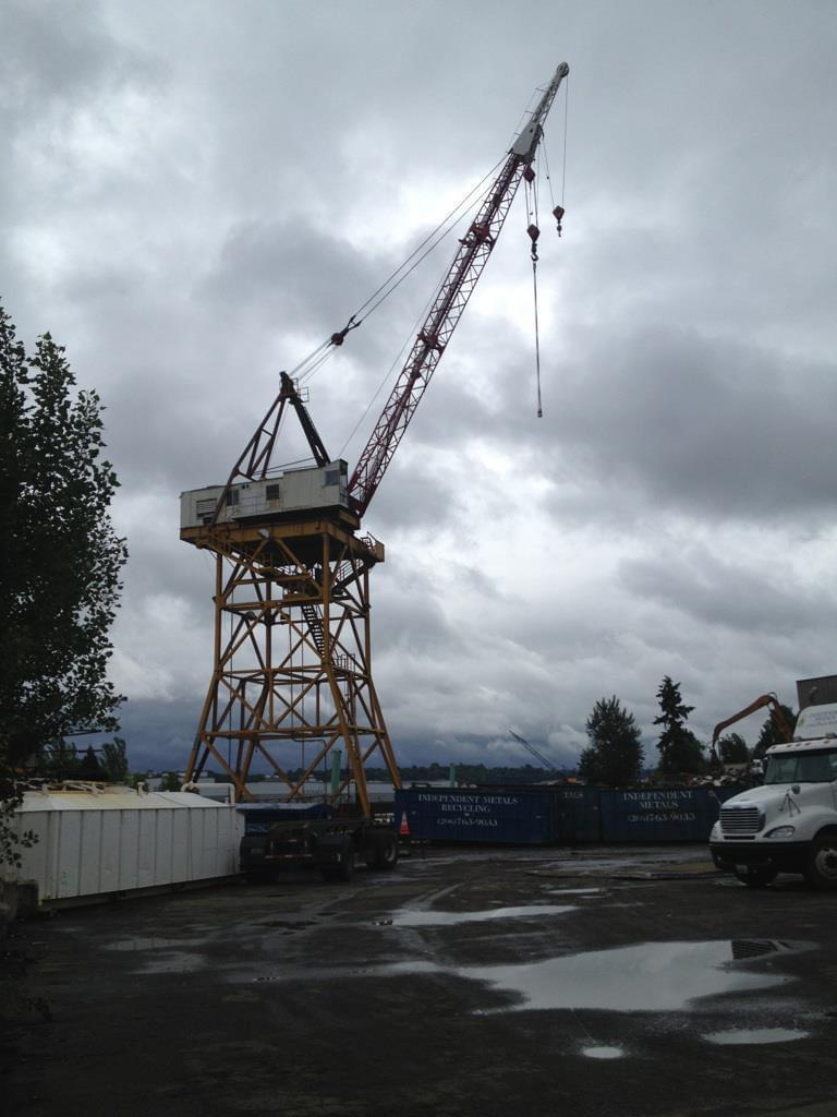 Salvage yard crane. | Scrolller