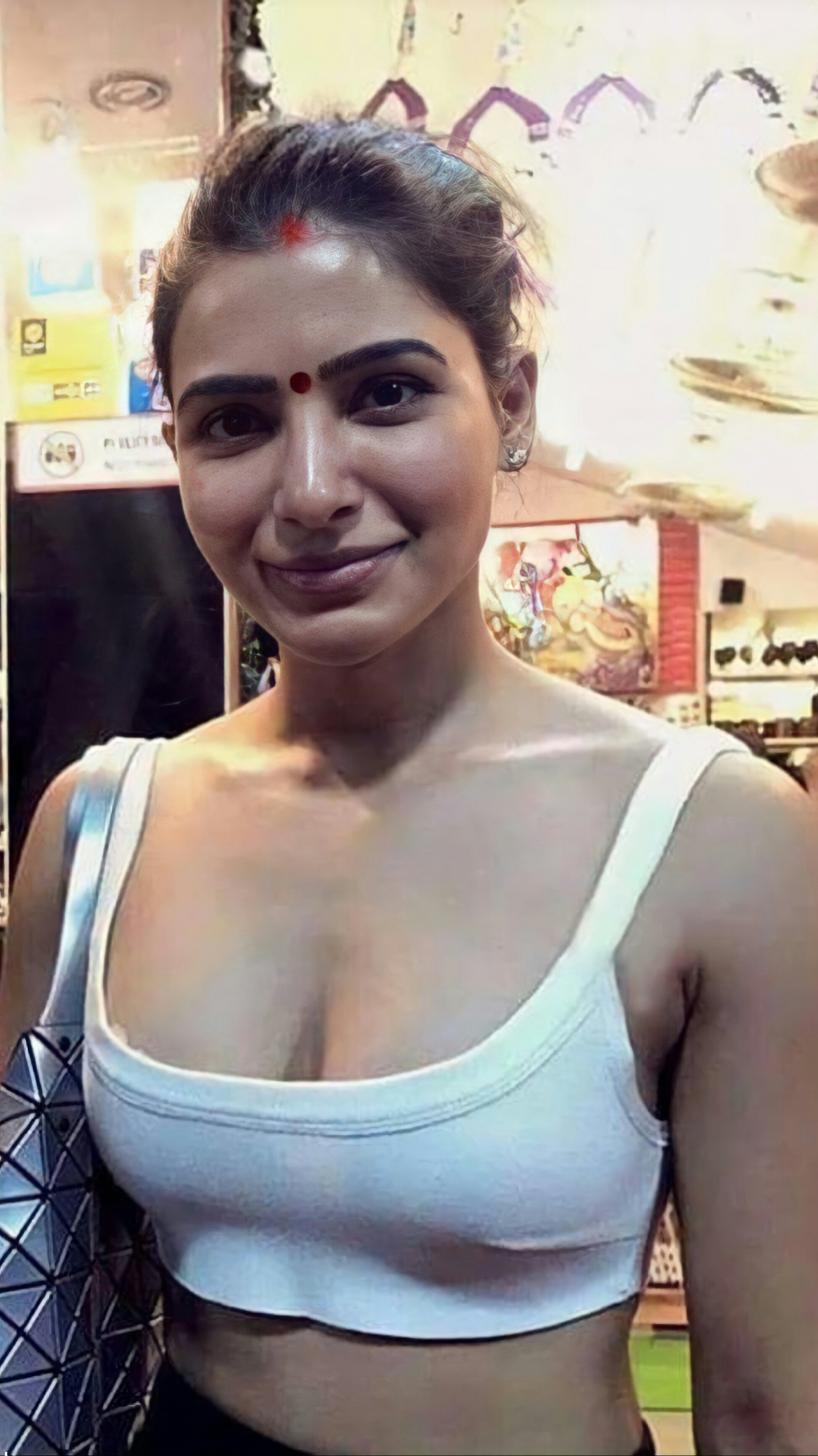 samantha | Scrolller