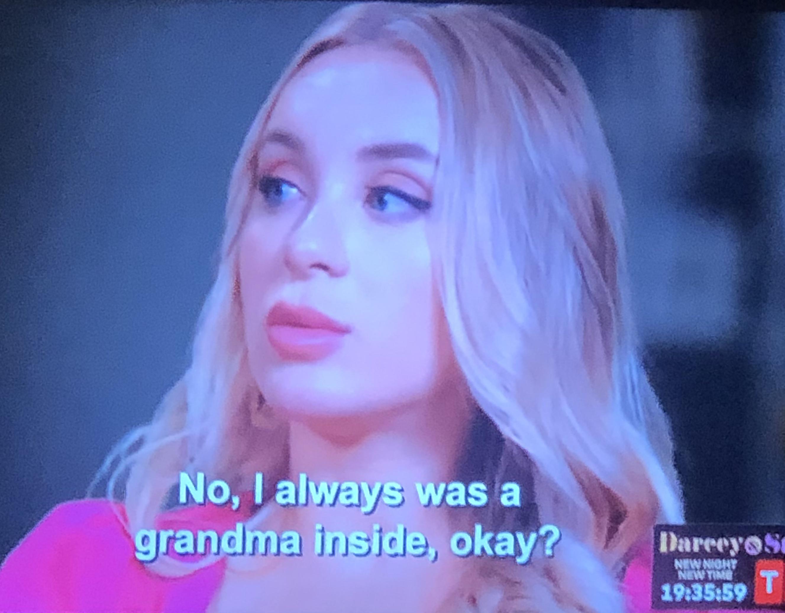 Same girl, same. | Scrolller