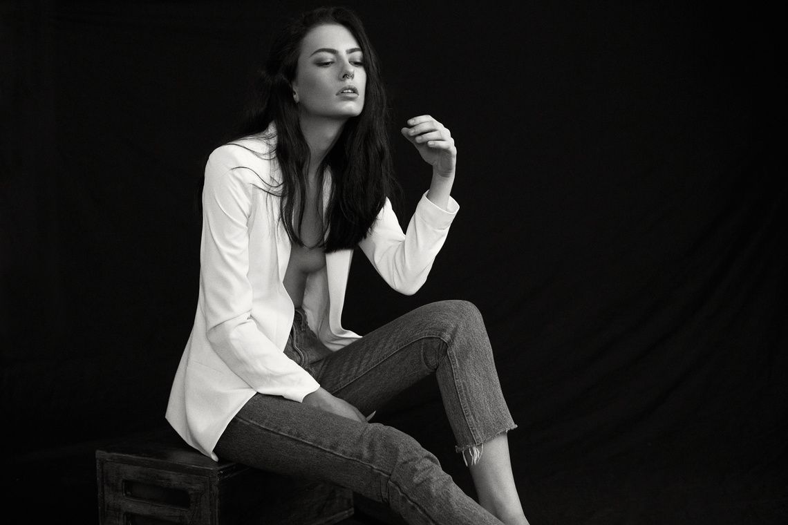 Sarah Nicole Harvey | Scrolller