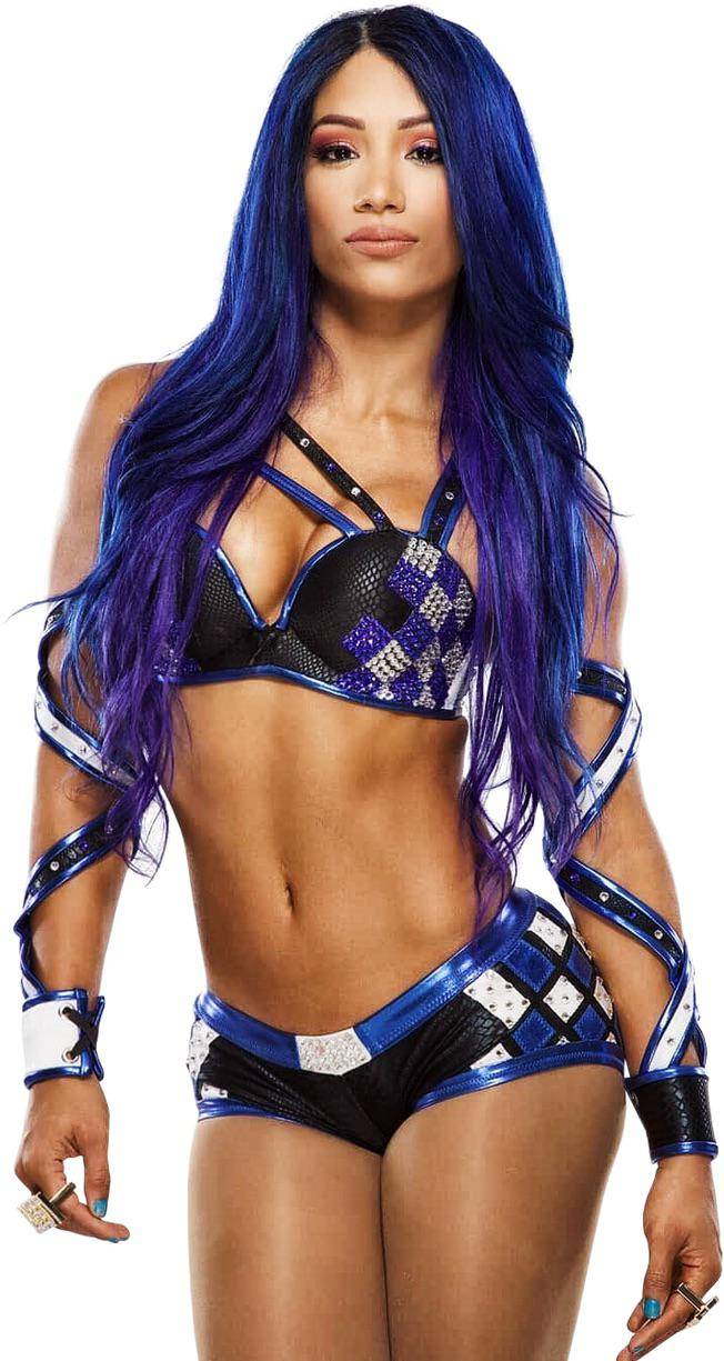 Sasha Banks | Scrolller