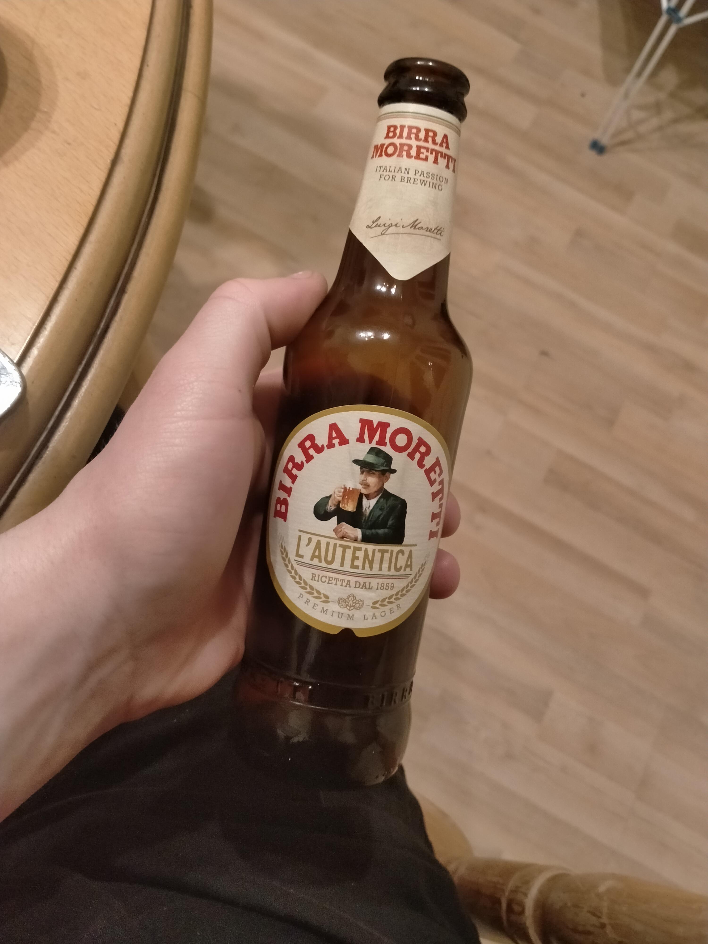 Saturday night and beer, no better combination. Cheers folks! | Scrolller