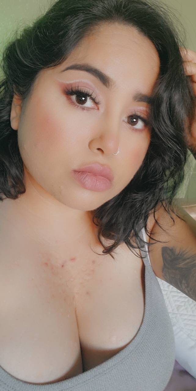 Saturday night look 26f | Scrolller