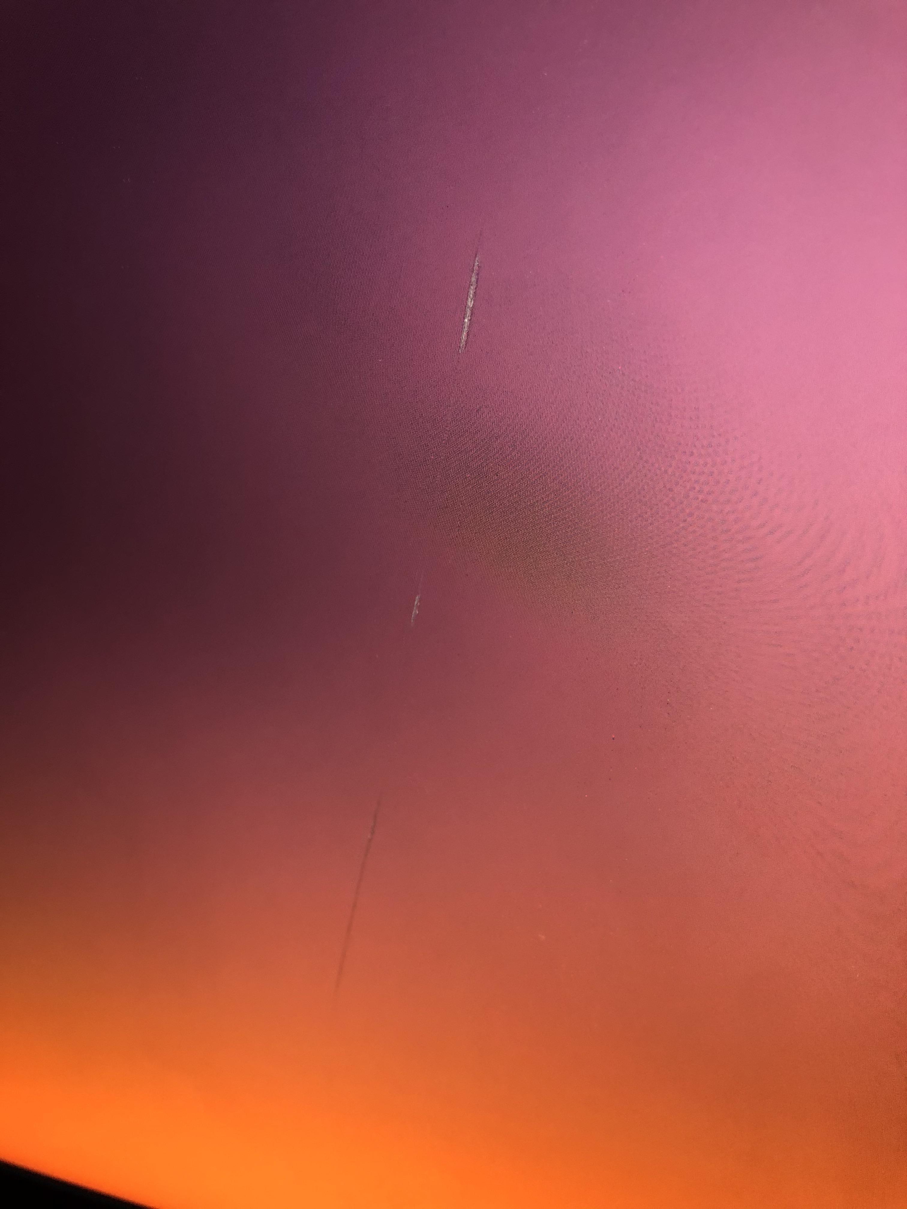 Scuffed my 16” MBP’s screen :( Is this replaceable? | Scrolller