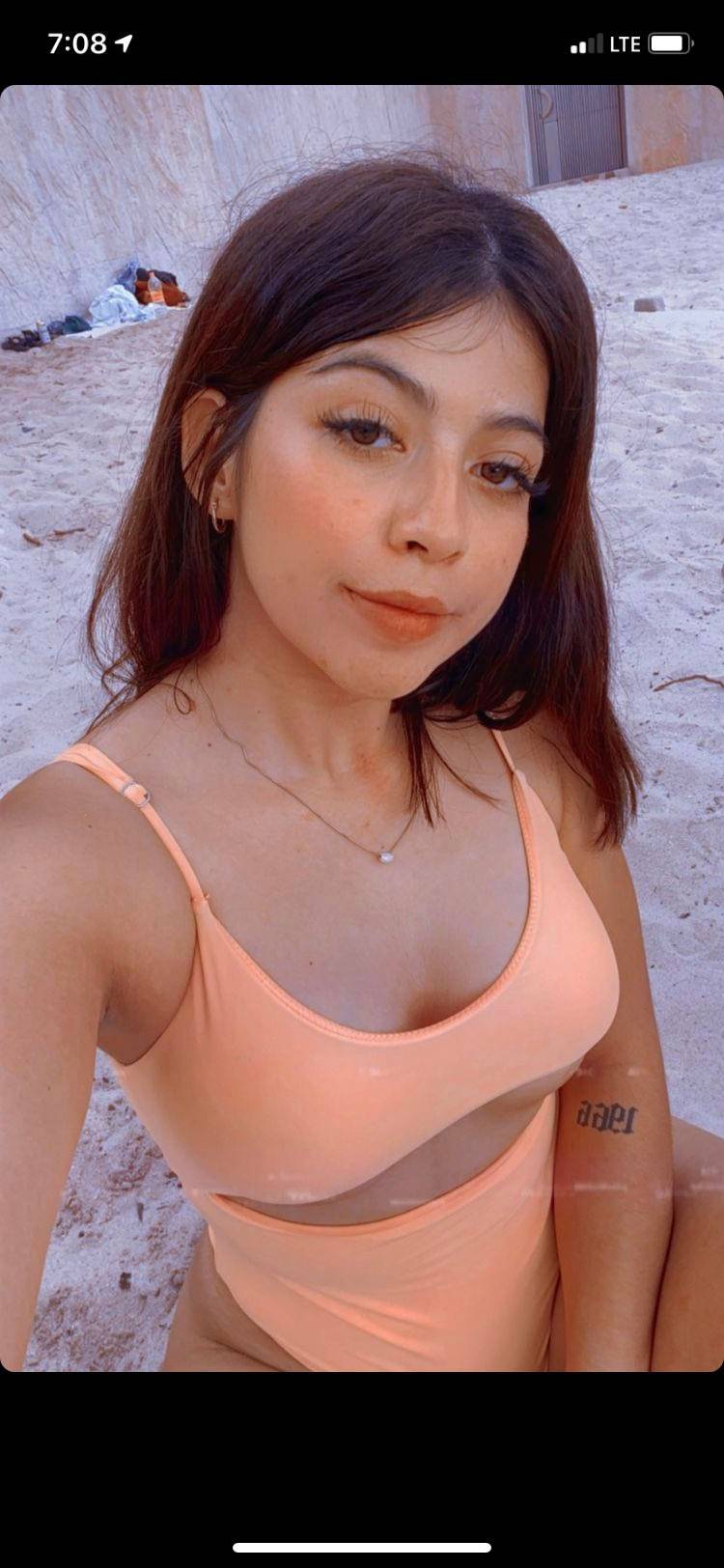 Second cousin 🥵 | Scrolller