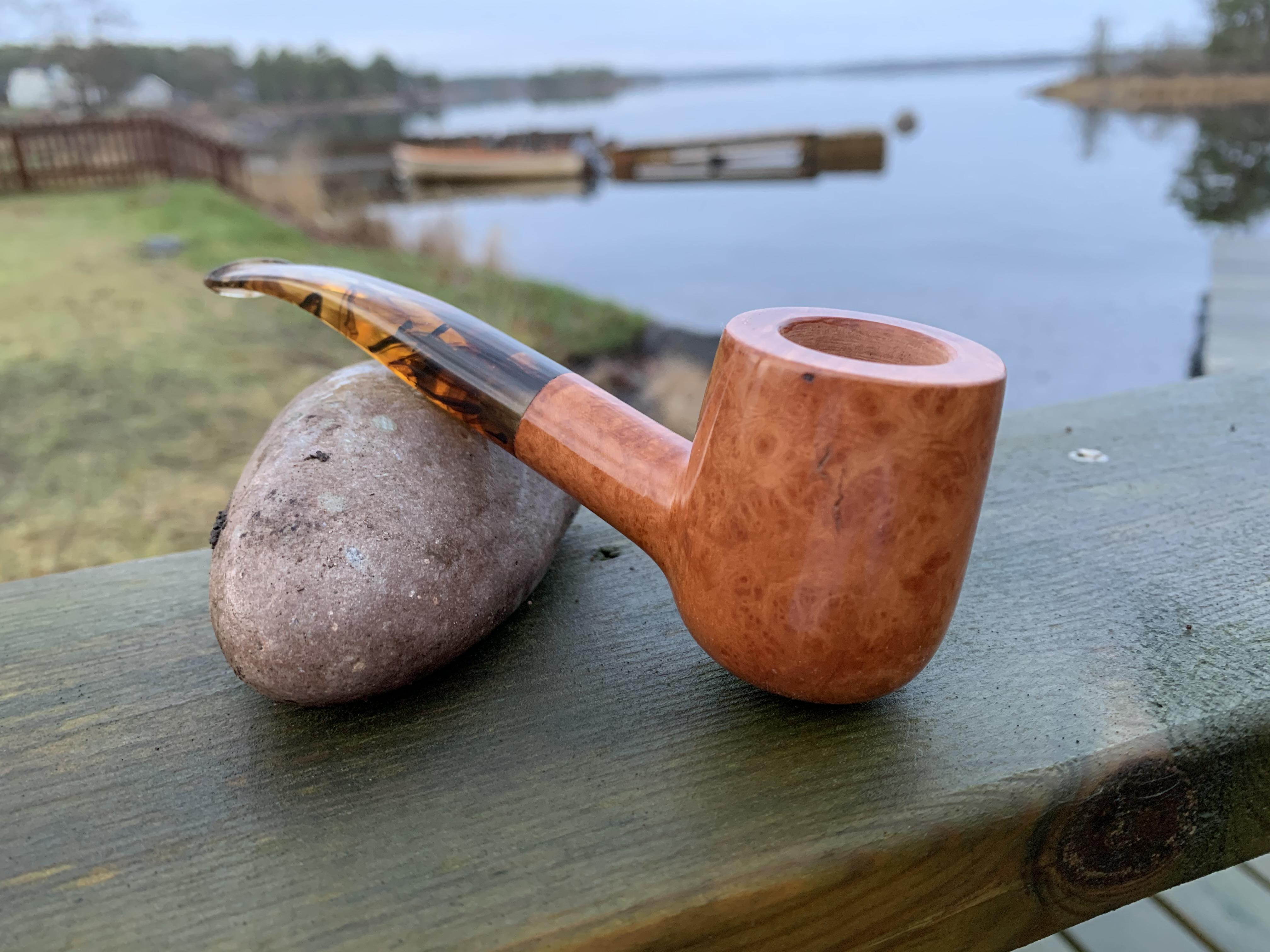 Second pipe i ever made. Must say i really like working with briar. | Scrolller