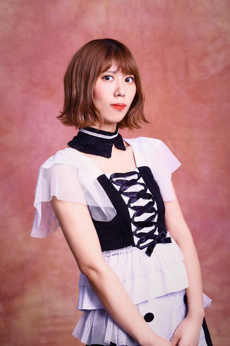 Secret Hidden Photo Of Akane That Barks Doesnt Want You To See Gorilla Scrolller