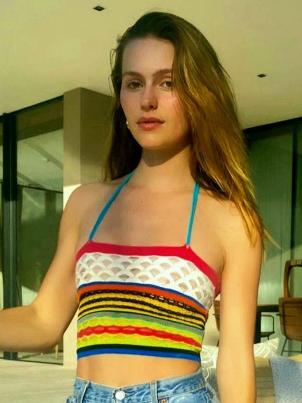 See through top | Scrolller