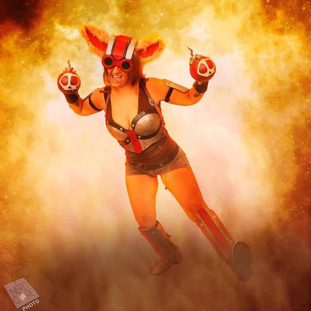 [SELF] Ziggs from League of Legends by Steamy Hippie! Photography by Nerdcore Photo. "Bombs away ...