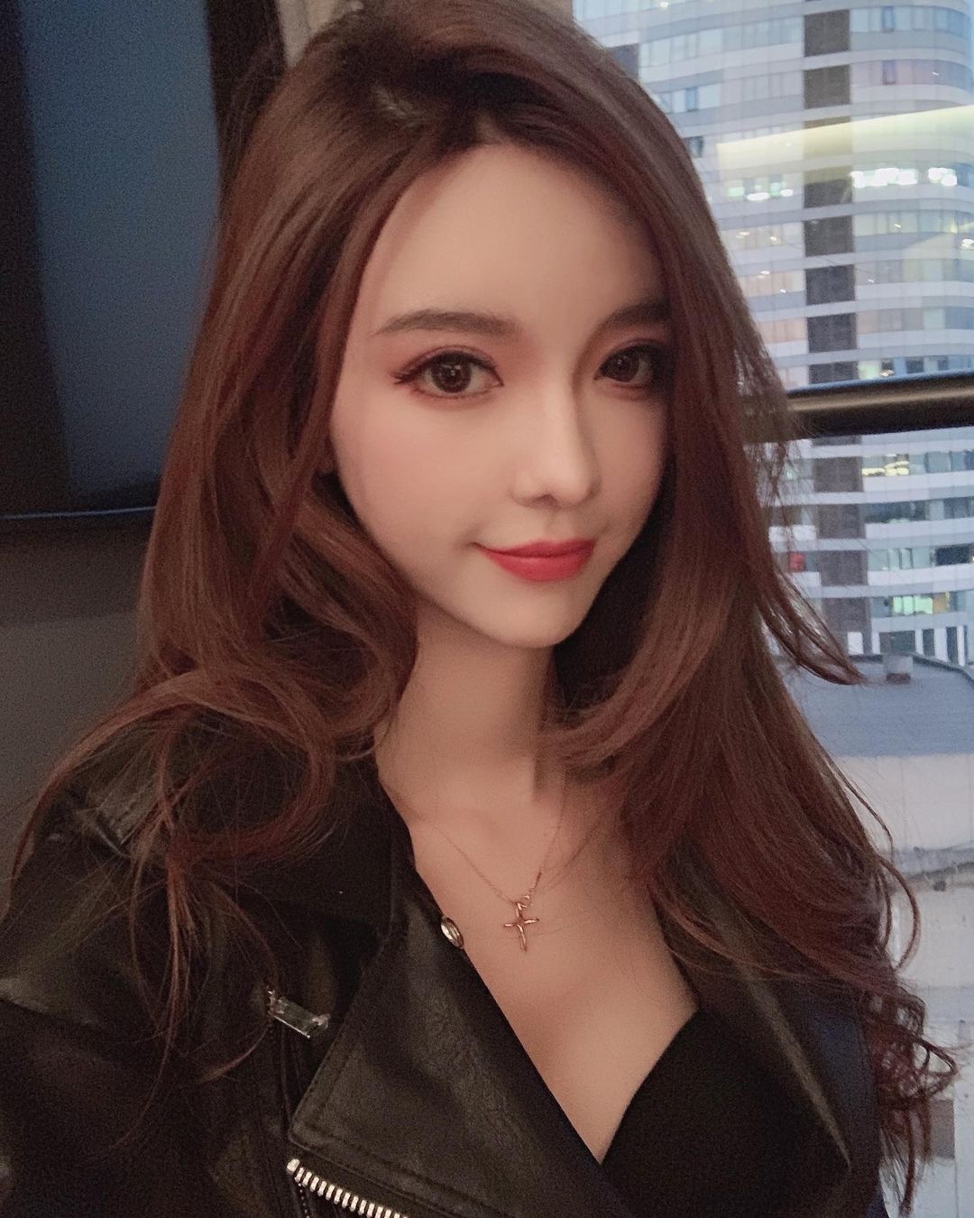 Selfie Scrolller