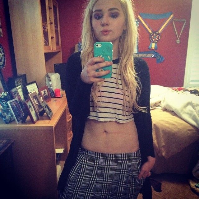 Selfie from Scream Queens dressing room | Scrolller